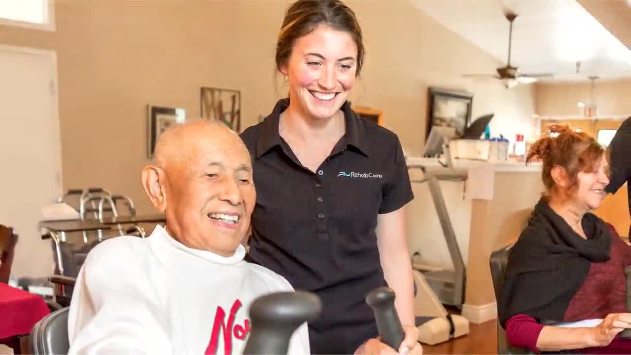 WINDSOR THE RIDGE REHABILITATION CENTER - 28 Photos - Physical Therapy ...