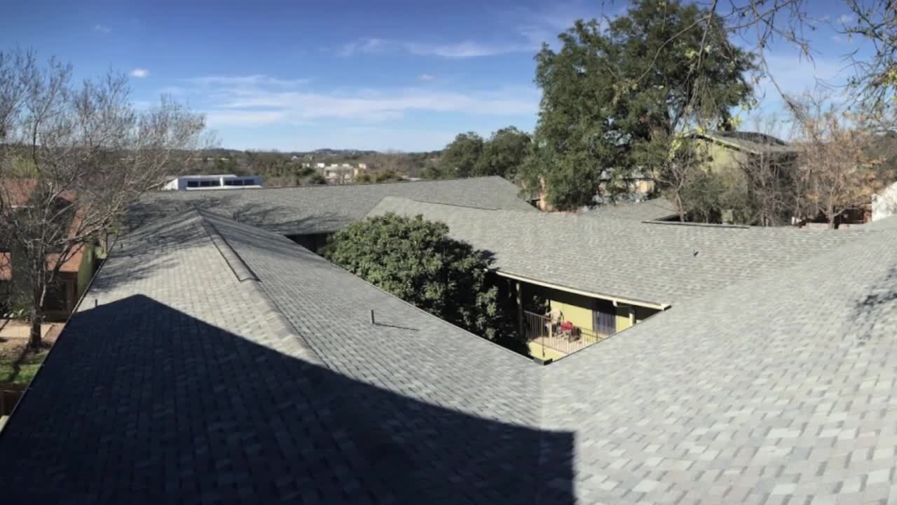 Alpha Roofing Logo