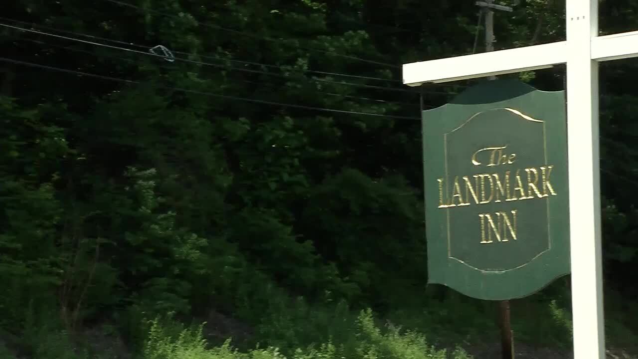Landmark Inn - Takeout & Delivery - 23 Photos & 59 Reviews - American ...