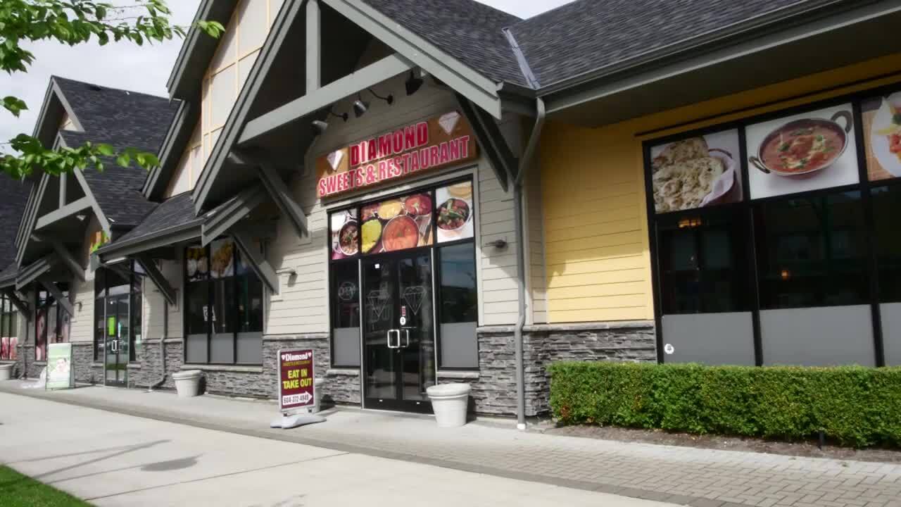 Diamond Sweets & Restaurant - Takeout & Delivery - 45 Photos & 26 ...