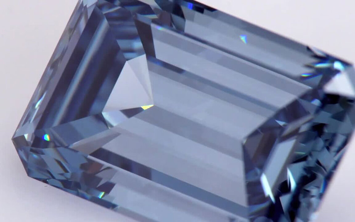 THE OPPENHEIMER BLUE A SENSATIONAL COLOURED DIAMOND RING