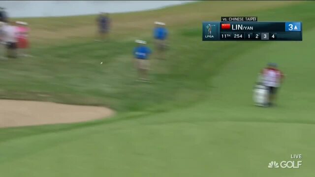 Xiyu Lin Holes Out from the Bunker on 11th on Day 3 of the 2016 UL ...