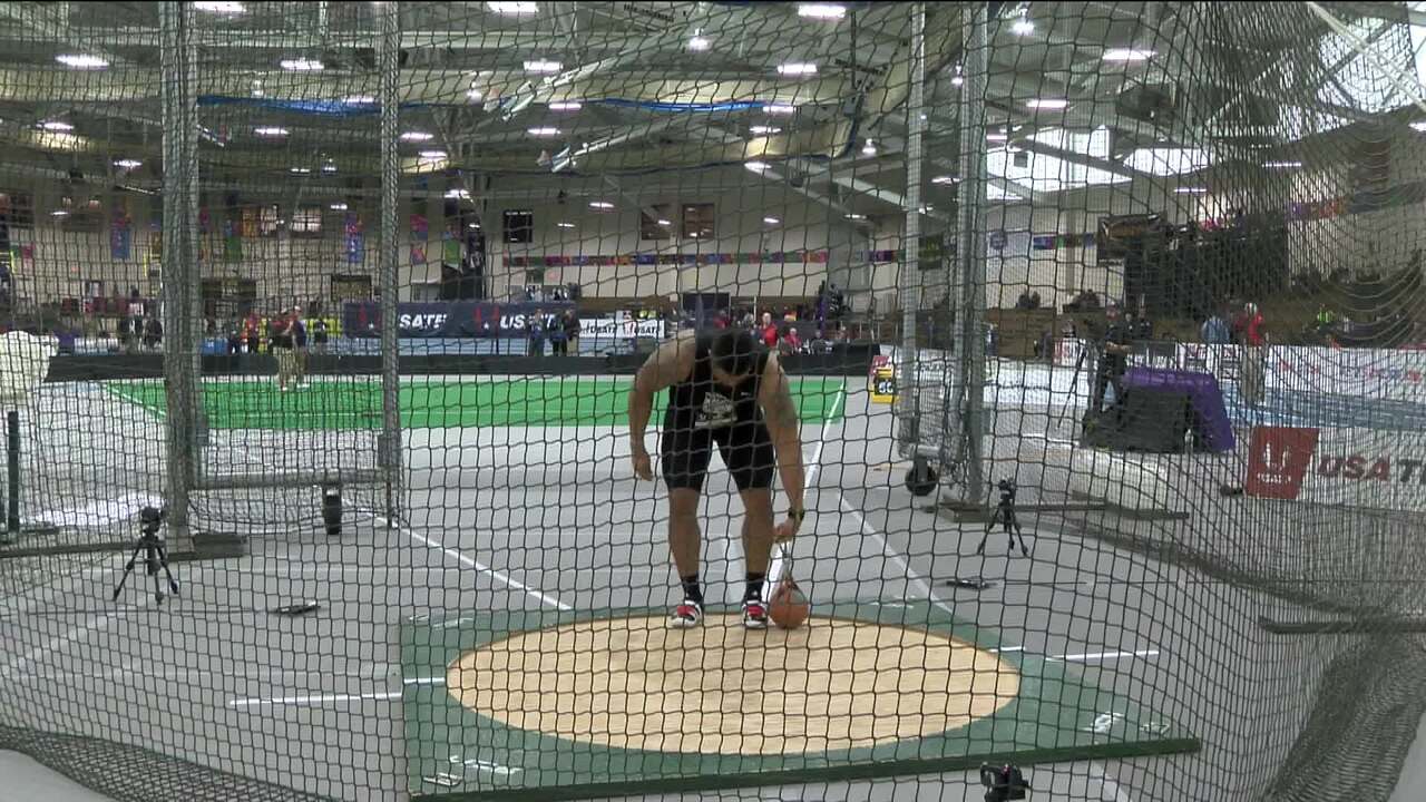 USATF.TV - Videos - Darien Moore Round 6 Foul Men's Weight Throw ...