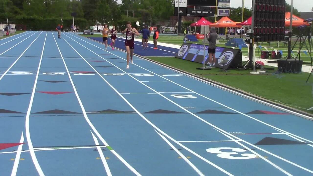 ILXCTF - Mike Newman - Videos - Finish of Boys 3200 Meter Run Class 2A ...
