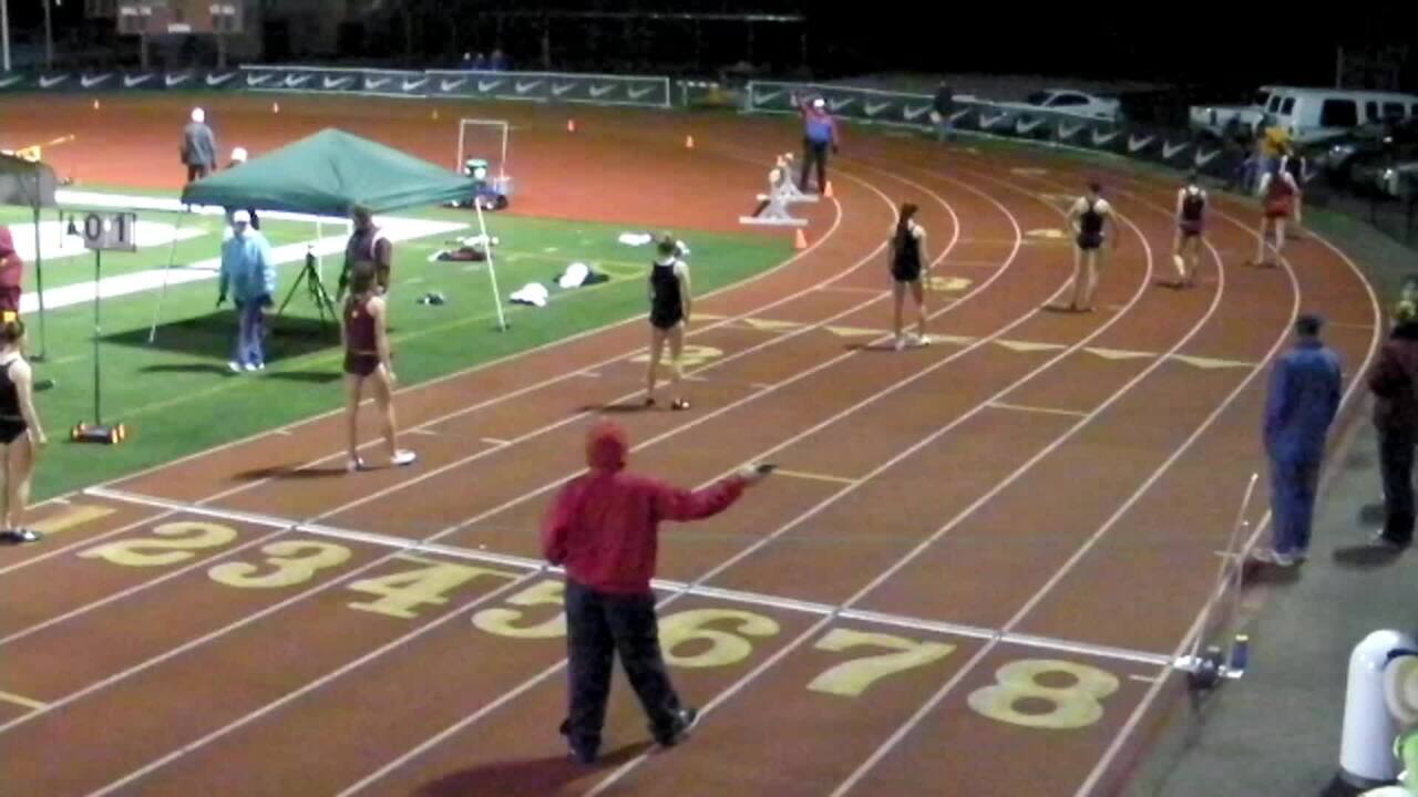 Willamette Outdoor Invitational - Videos - Women's 800 - Top Section - Willamette Invite 2008