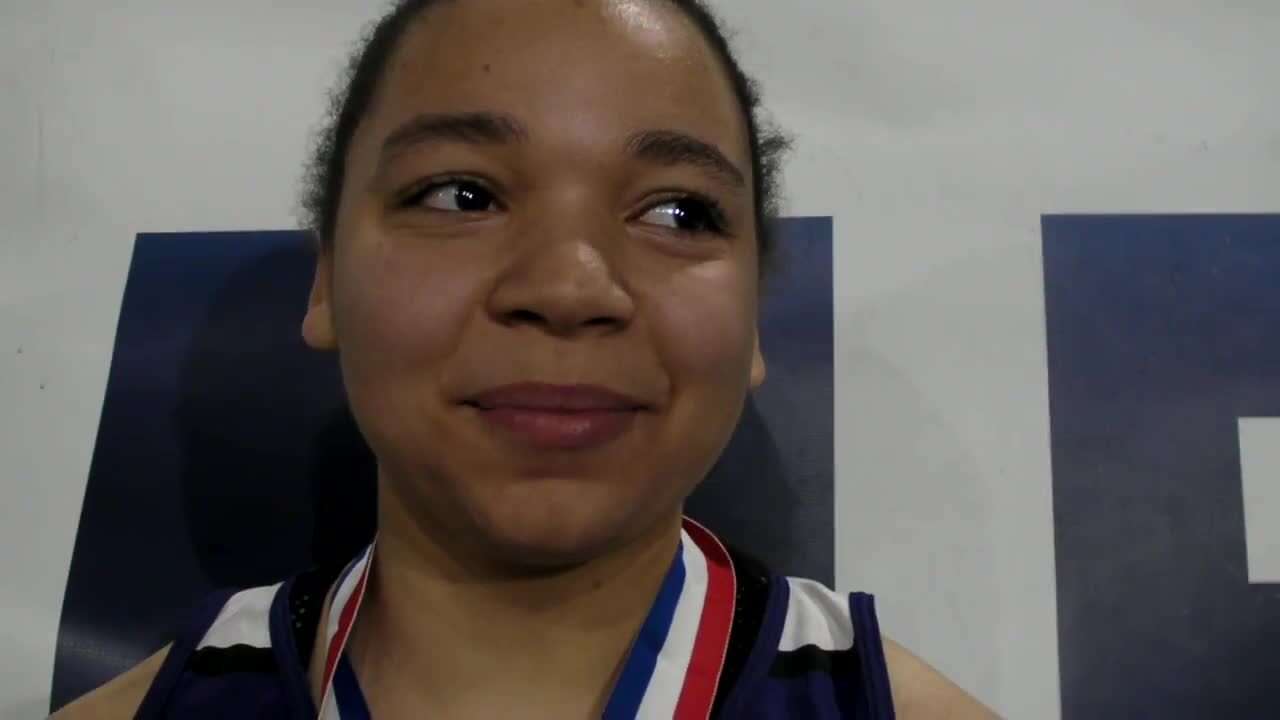 DyeStat.com - Videos - Rhesa Foster 1st Place Women's Long Jump - New ...