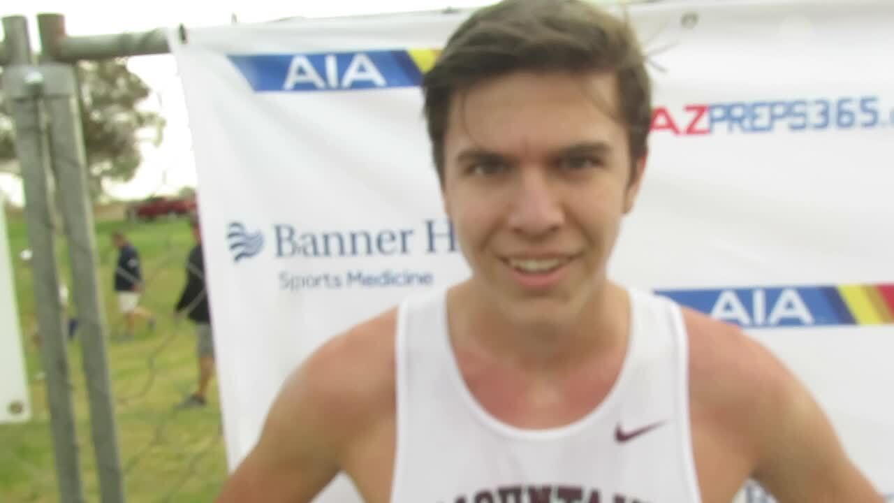DyeStat.com - Videos - Tucker Cargile 2nd Place Men's 8K Race - NCAA D3 ...