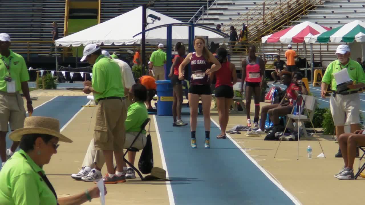 DyeStat.com - Videos - Girls Long Jump Emerging Elite Final - Jamie ...