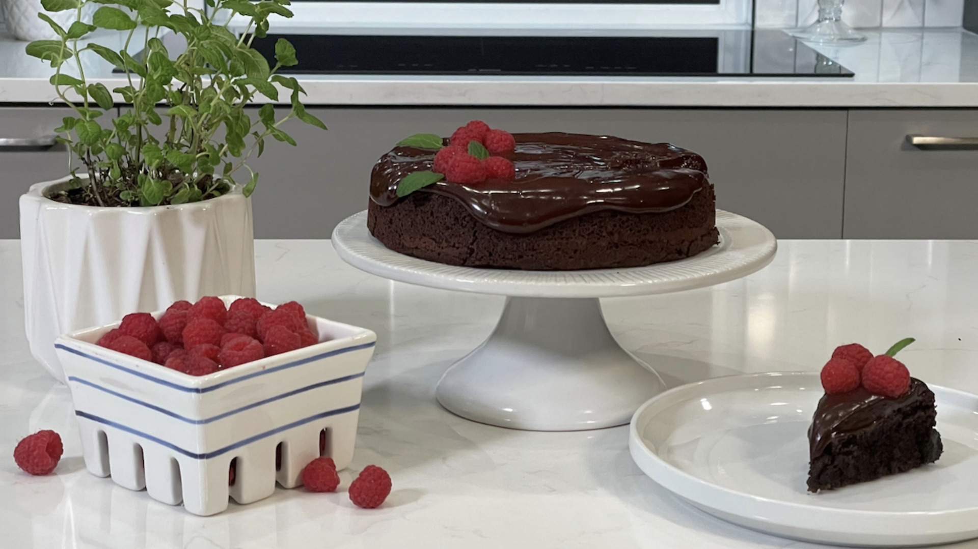 How To Make Chocolate Cake Videos