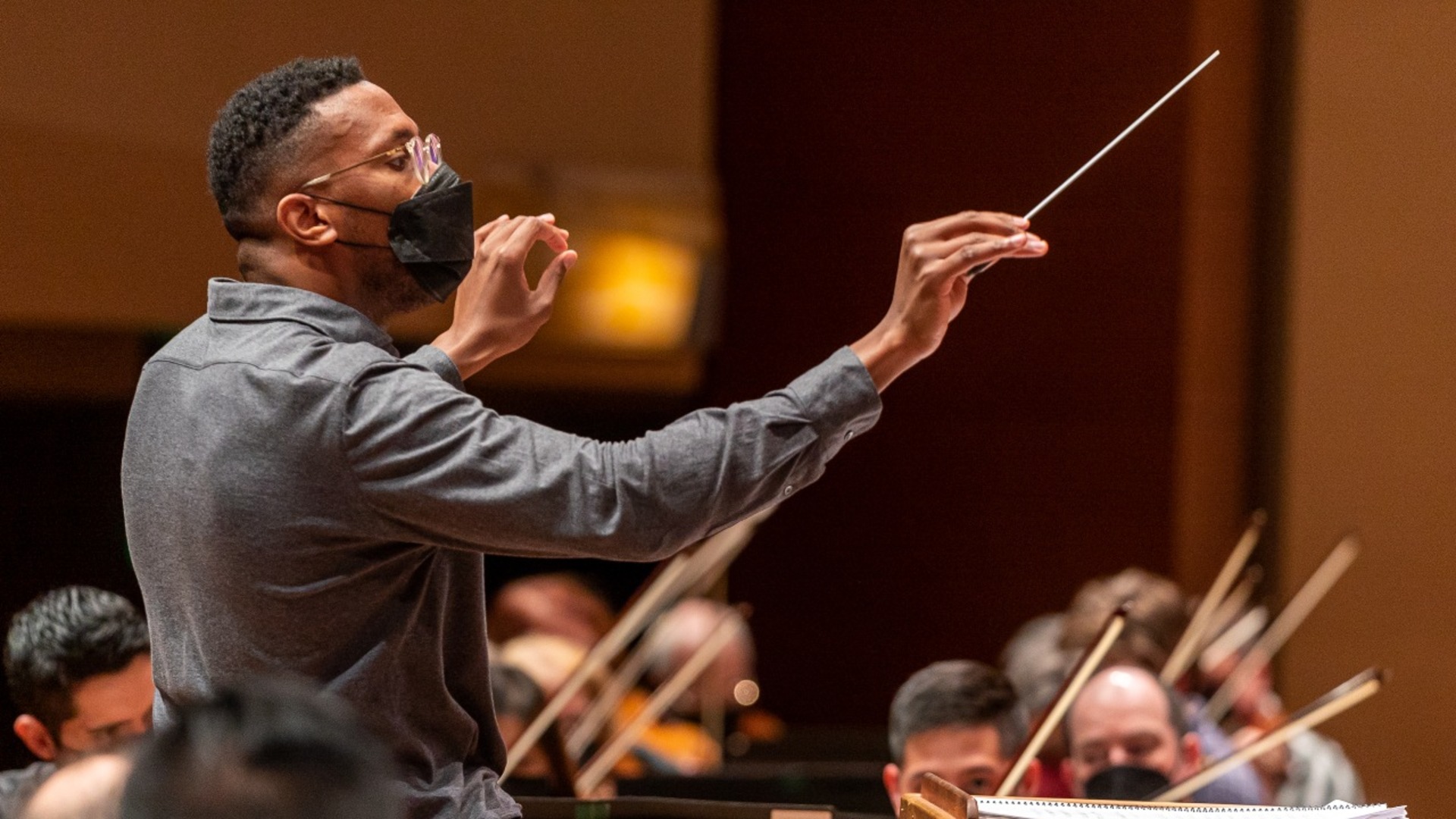 In the Spotlight: Roderick Cox - Seattle Symphony Live