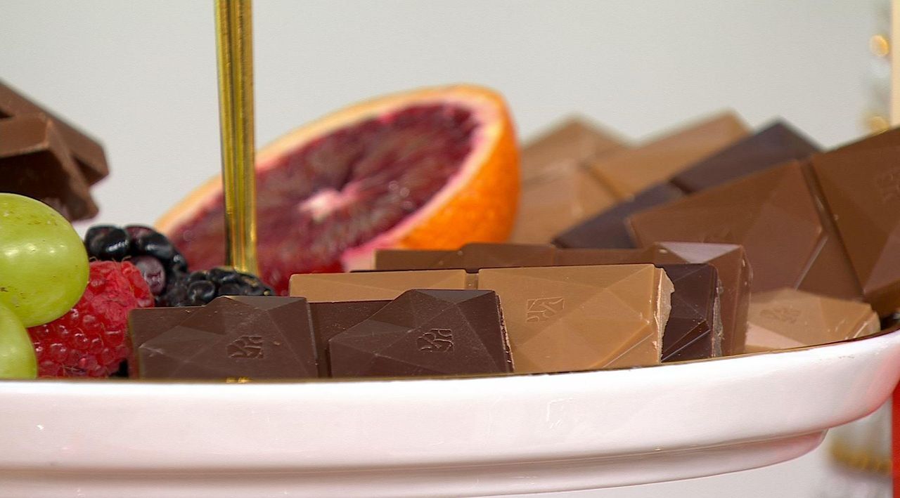 RED Grab & Go 24-pack Dark Chocolate/Orange Almond Bars | HSN