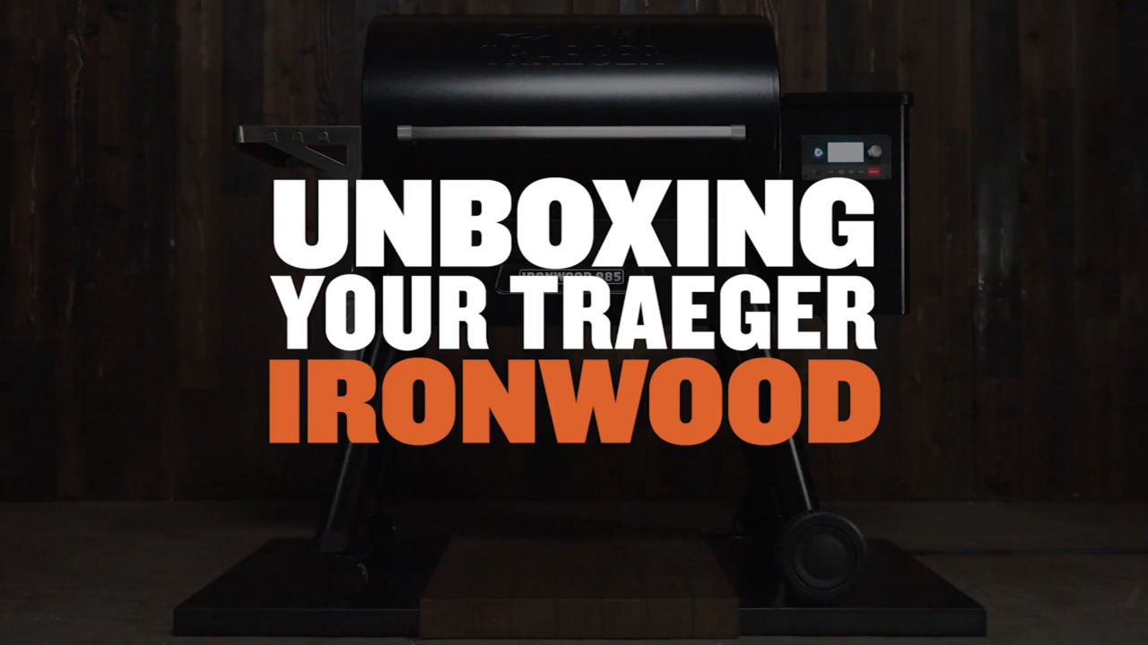 Traeger Ironwood 885 Wi-Fi Pellet Grill and Smoker in Black with Cover ...