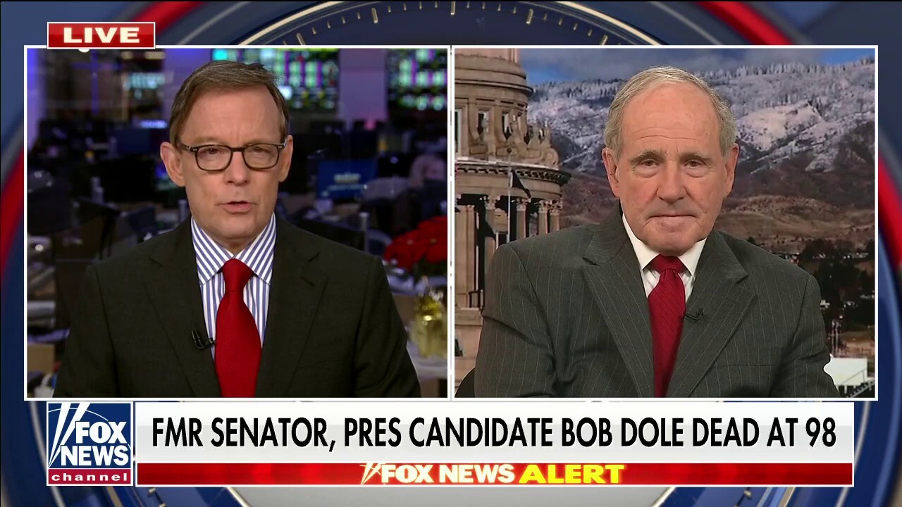 Eric Shawn: Remembering Bob Dole, his accomplishments... and humor | Fox News Video