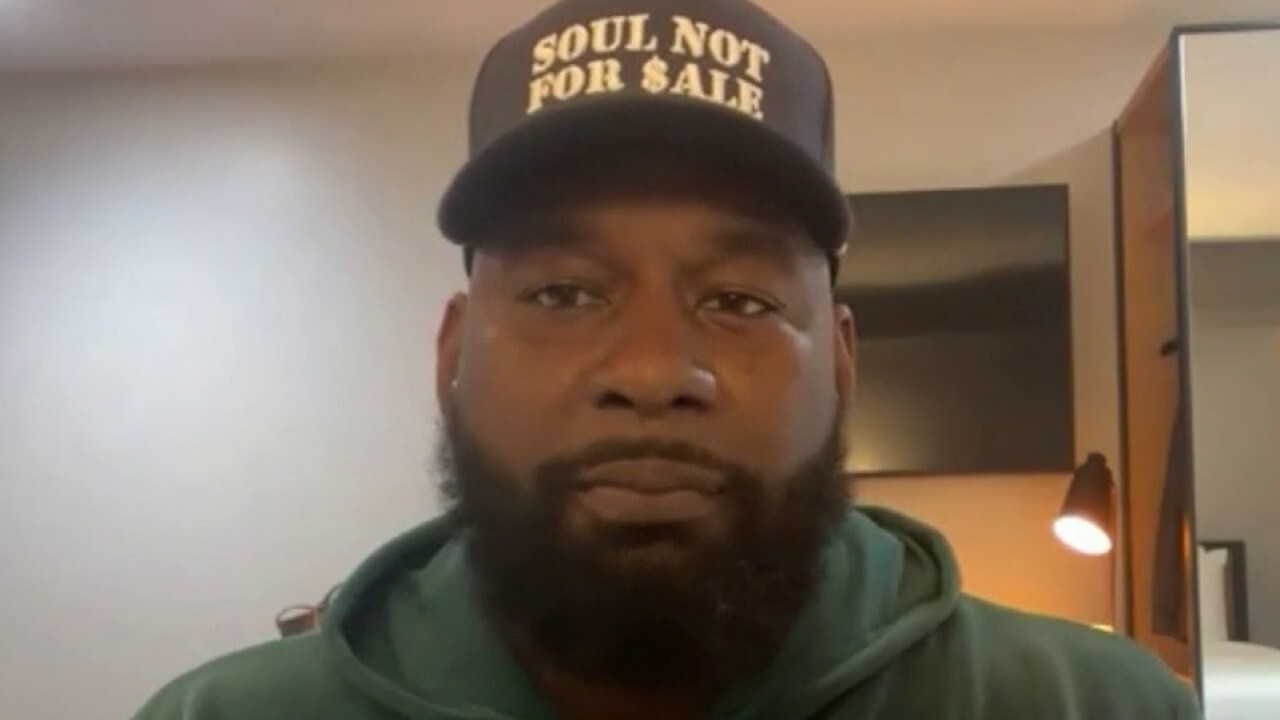 BLM leader threatens 'bloodshed' if undercover police return to NYC ...