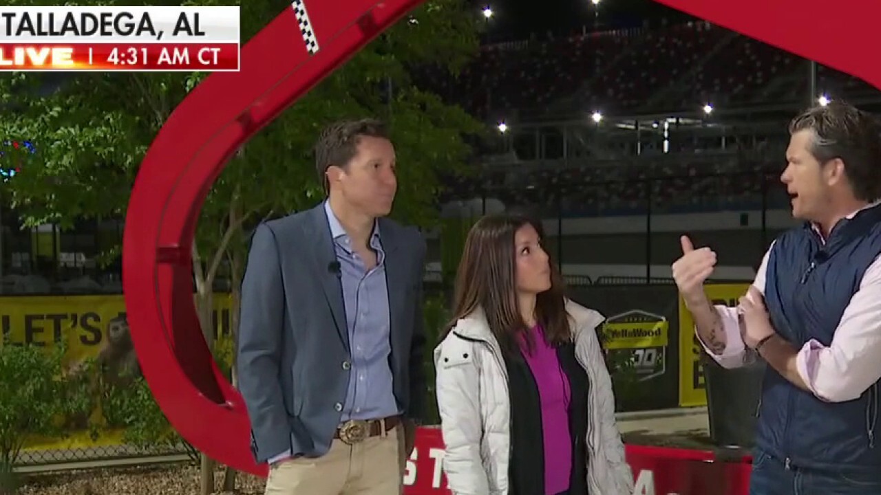 'Fox & Friends Weekend' hosts preview Talladega Superspeedway event ...