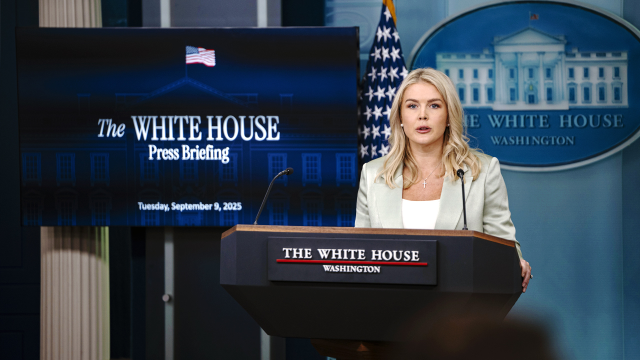 WATCH LIVE: White House holds first briefing after Charlie Kirk’s memorial – THIS IS THE NEWS