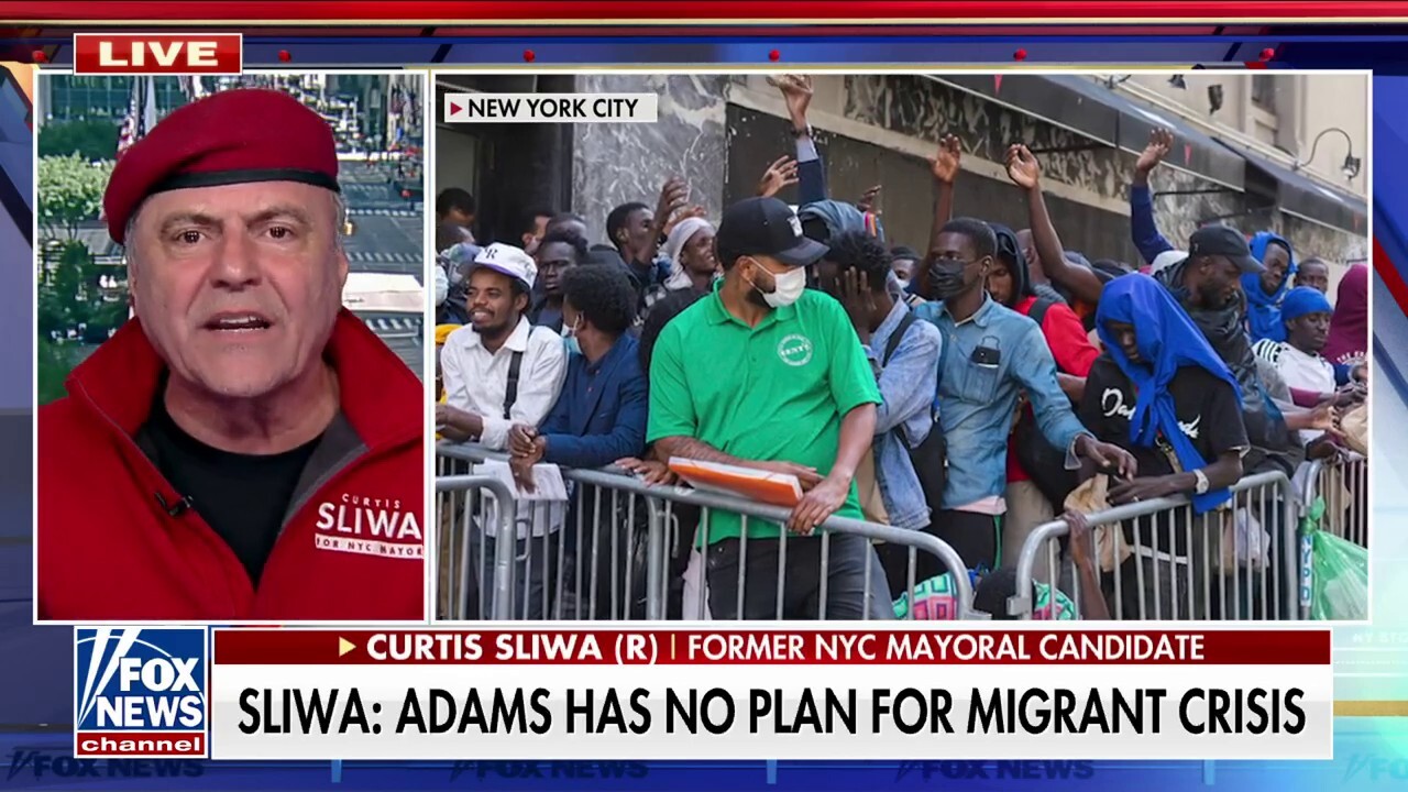 Curtis Sliwa calls out NYC's leadership amid migrant crisis: It's 'The Three Stooges' | Fox News ...