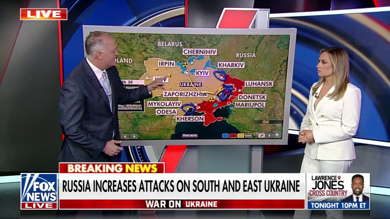 Ukrainian 'small' town 'crucial' to Russian military: Lt. Col. Davis | Fox News Video