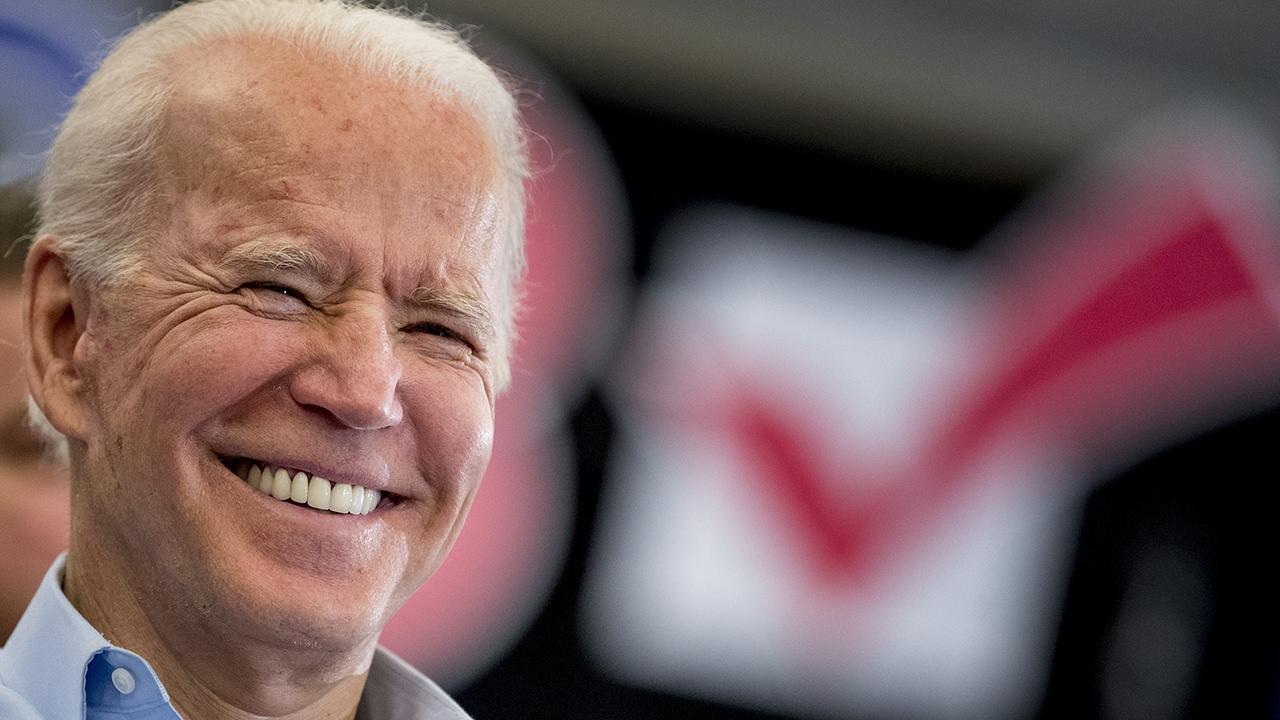 Joe Biden Looks To Rally In New Hampshire Primary Following Joe Biden Looks To Rally In New Hampshire Primary Following