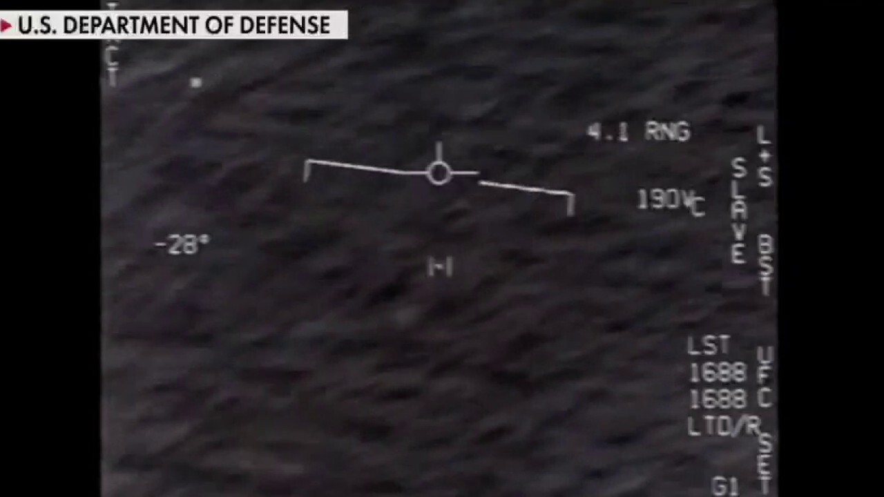 'Gutfeld!' reacts to government UFO report | Fox News Video