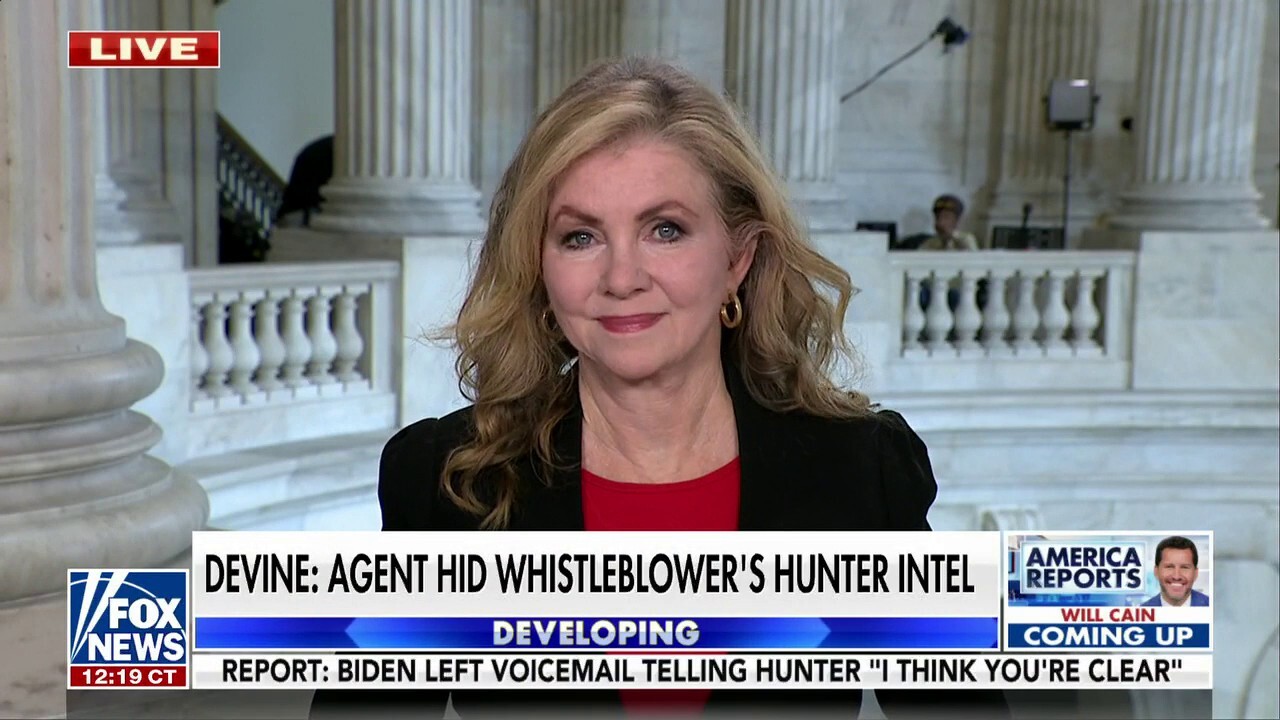 Americans deserve ‘thorough investigation’ of FBI: Sen. Blackburn | Fox News Video