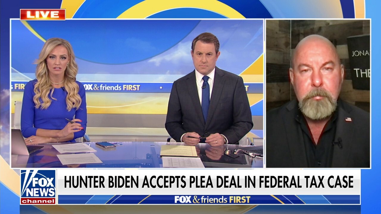 Jonathan Gilliam: The FBI is protecting Hunter Biden | Fox News Video