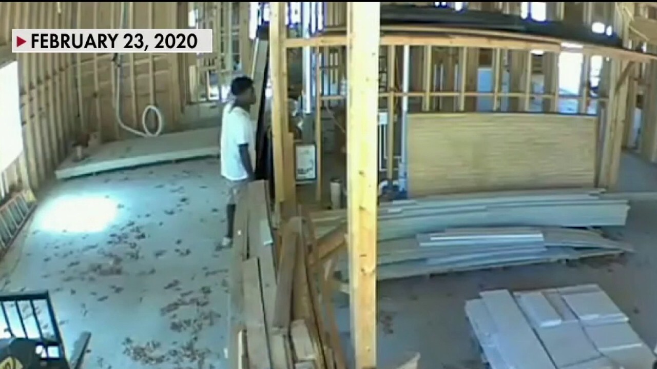 Ahmaud Arbery death trial in hands of Jurors | Fox News Video