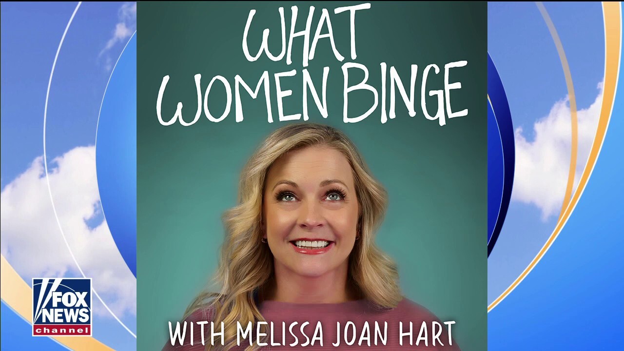 Melissa Joan Hart on hosting ‘What Women Binge’ podcast | Fox News Video