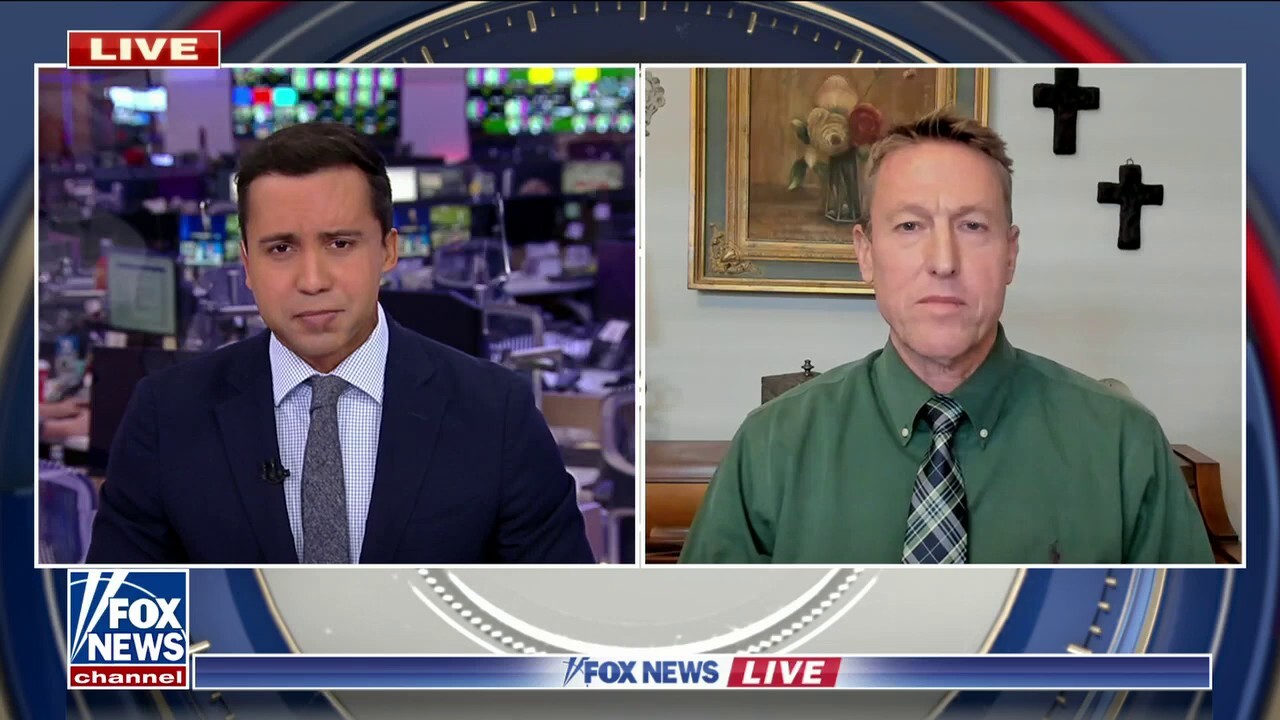 Real threat from ending Title 42 is cartels using mass migration as a 'distraction': Rodney ...