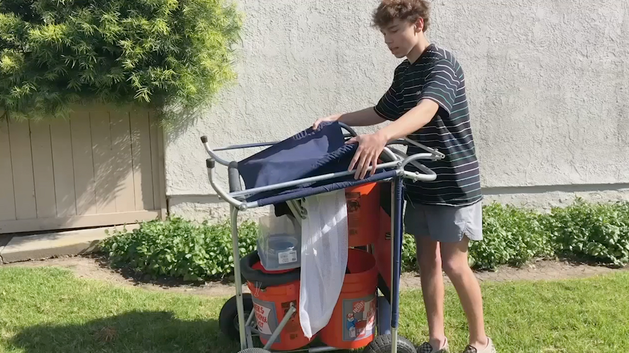 Teen invents multiuse cart for use by homeless during pandemic | Fox ...