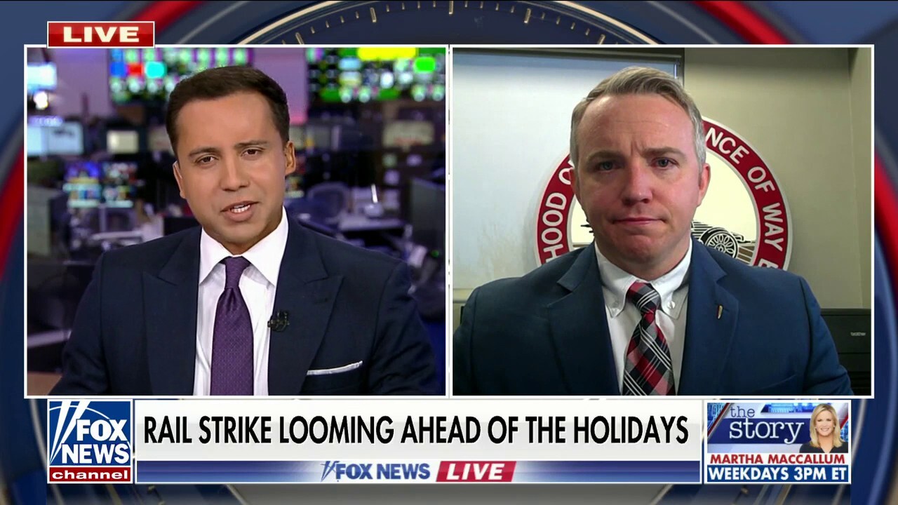 Railroad strike could begin as soon as December 9 | Fox News Video
