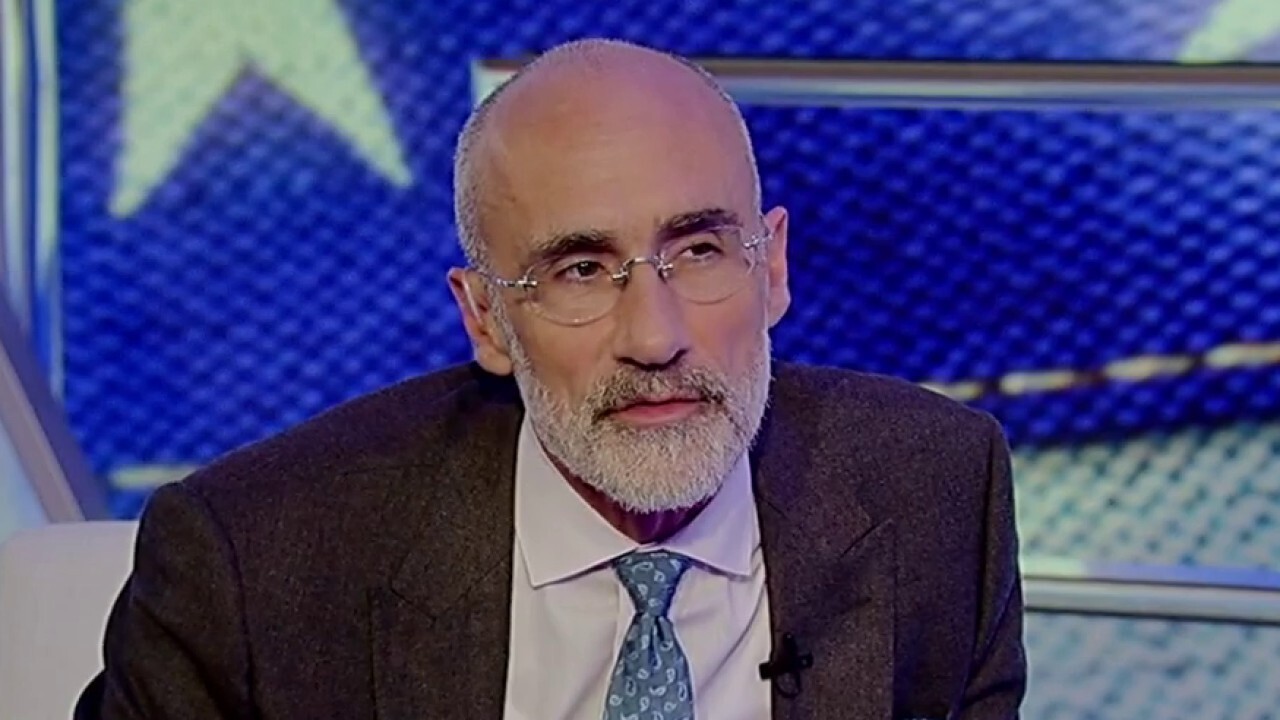 Harvard Prof Arthur Brooks Shares Why Perfect Happiness Isn t The Goal