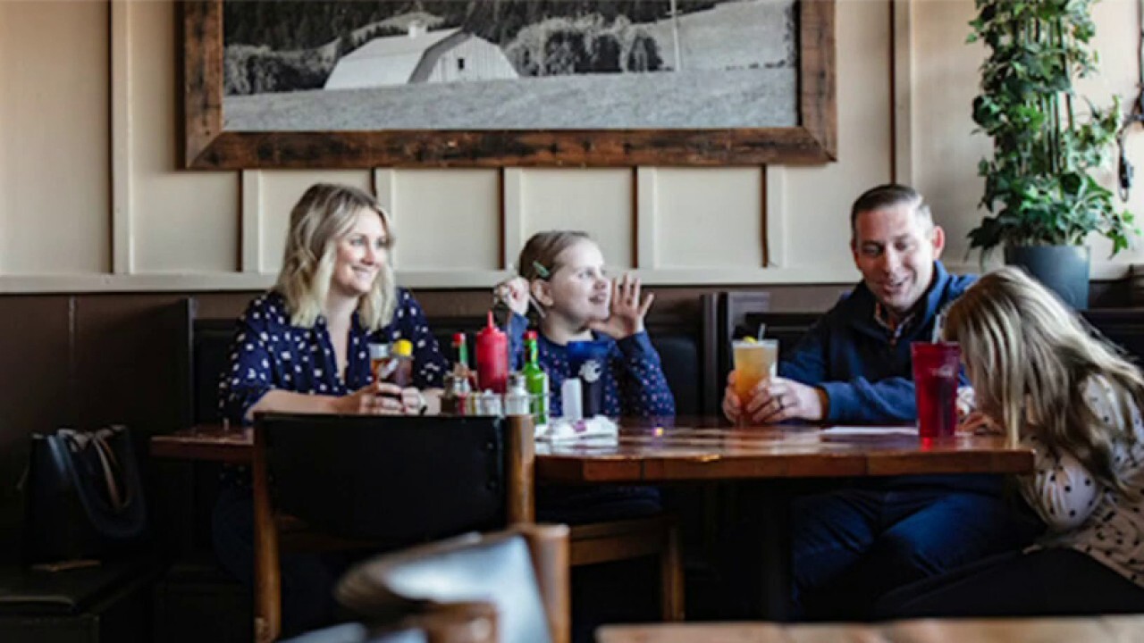 Oregon 'moms union' calling for full return to classrooms | Fox News Video