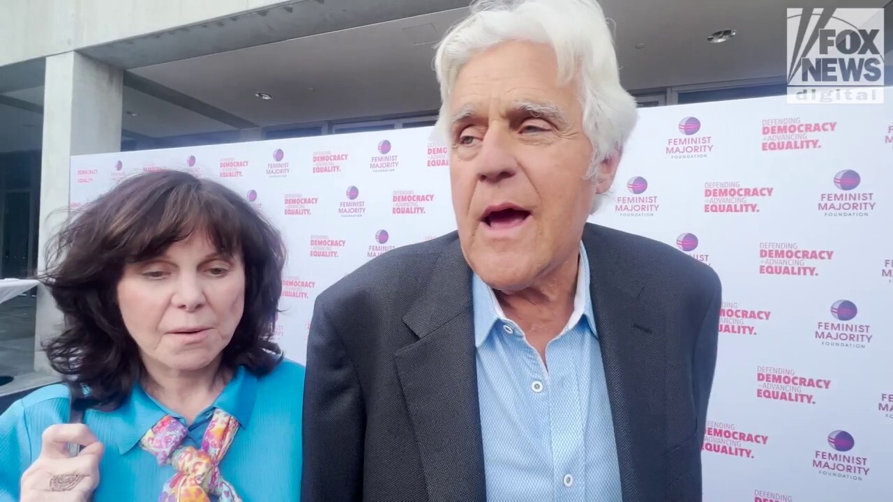 Jay Leno Says Tom Brady Was a Good Sport During Netflix Roast Fox Jay Leno Says Tom Brady Was a Good Sport During Netflix Roast Fox