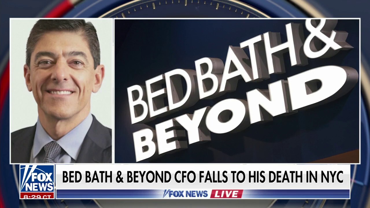 Bed Bath Beyond CFO Jumps To Death After Alleged pump And Dump Bed Bath Beyond CFO Jumps To Death After Alleged pump And Dump