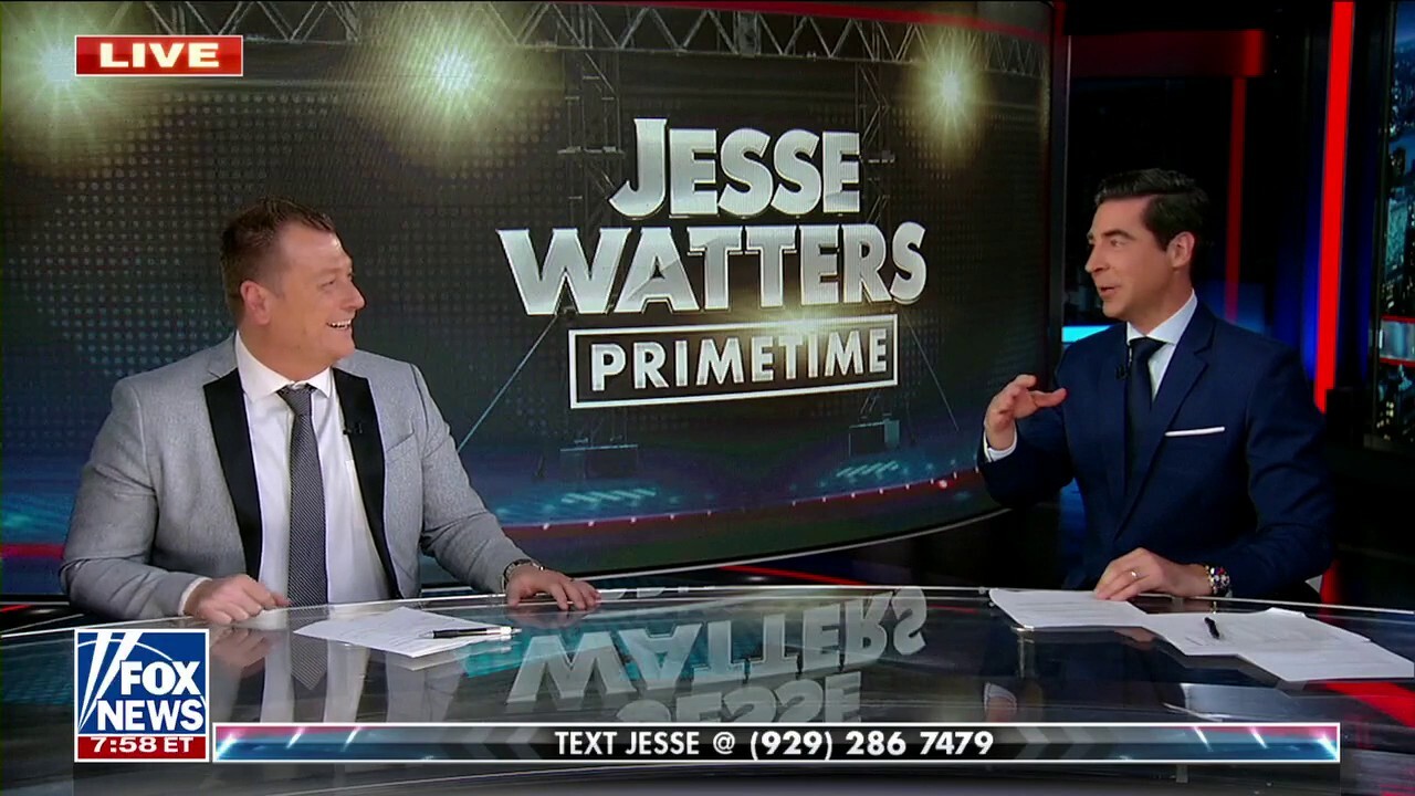 Jimmy Reacts To Jill And Dougs Viral Sotu Smooch On Jesse Watters