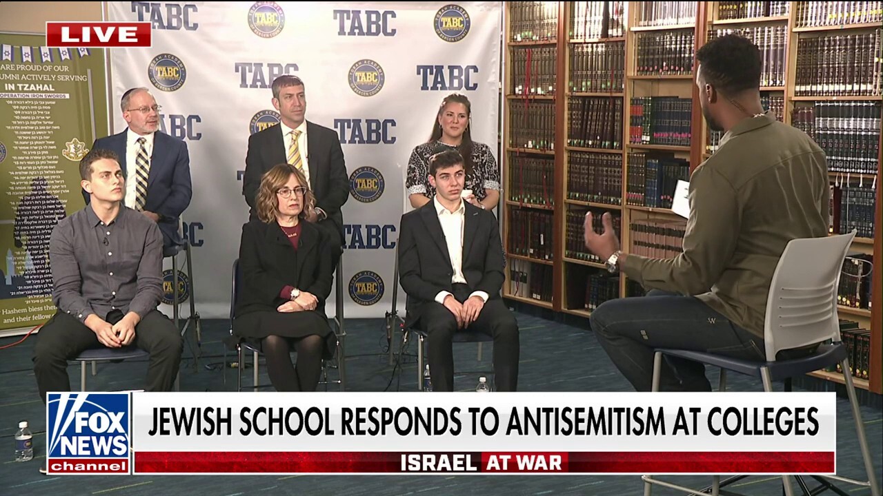 Jewish school increases safety measures as a result of growing antisemitism | Fox News Video