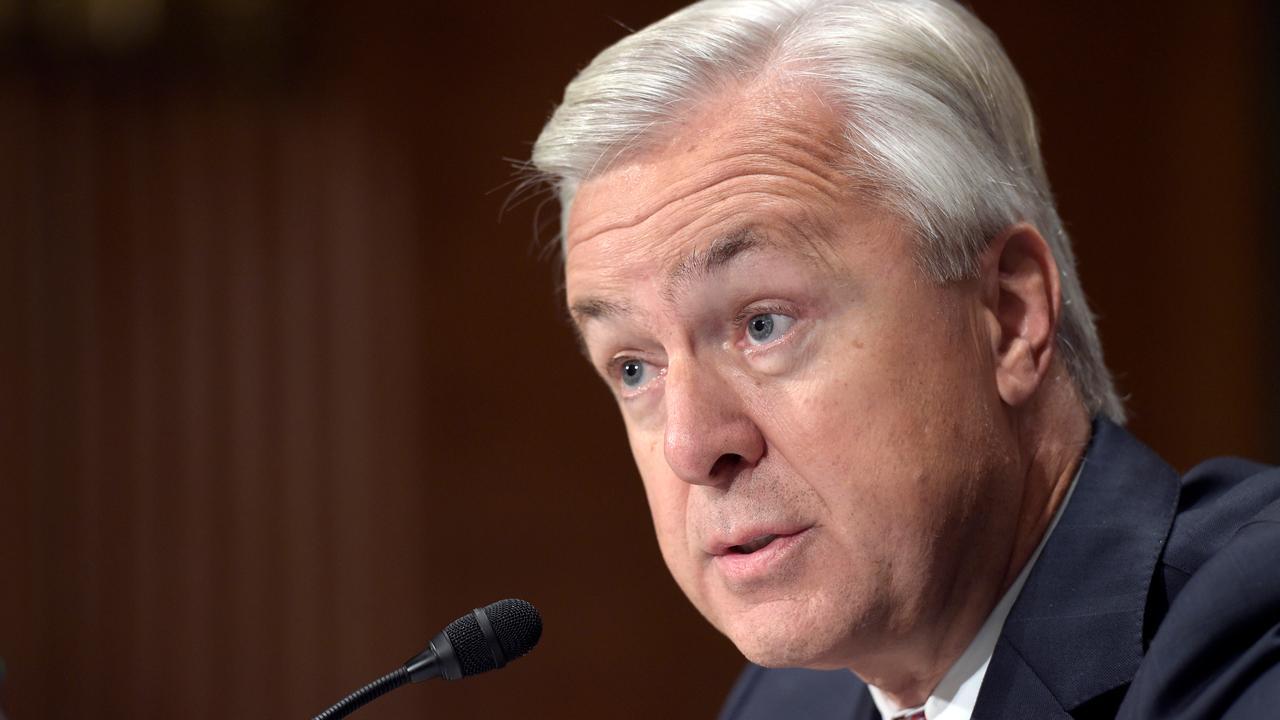 Debating Wells Fargo CEO's future after Congressional testimony | Fox ...