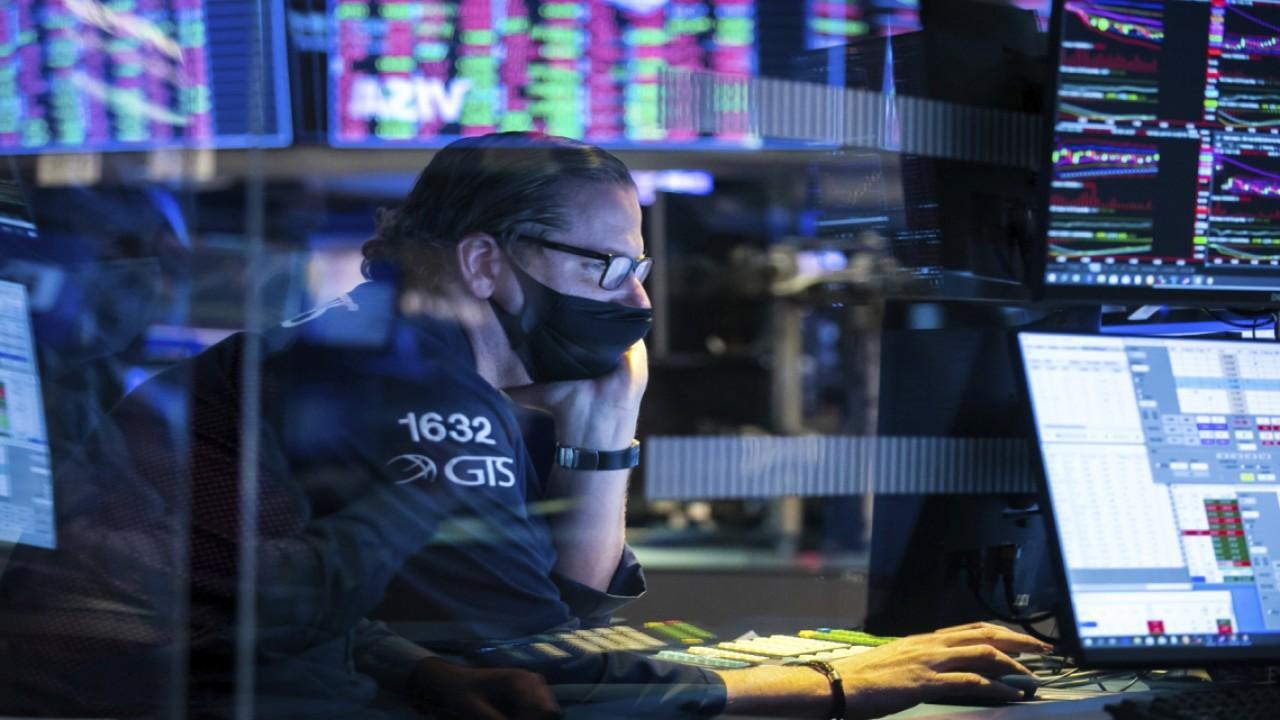 Fundamentals catching up to the market: Bob Doll | Fox Business Video