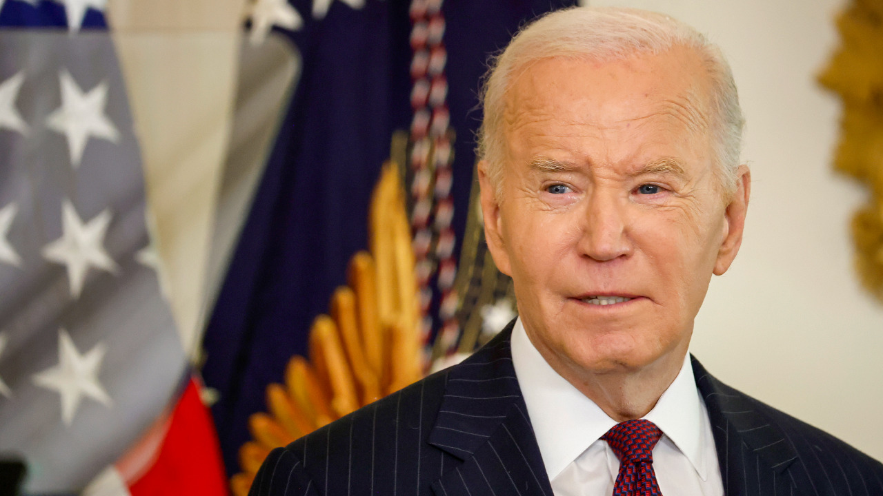 WATCH LIVE: Biden meets with the President of Peru at APEC Summit | Fox Business Video