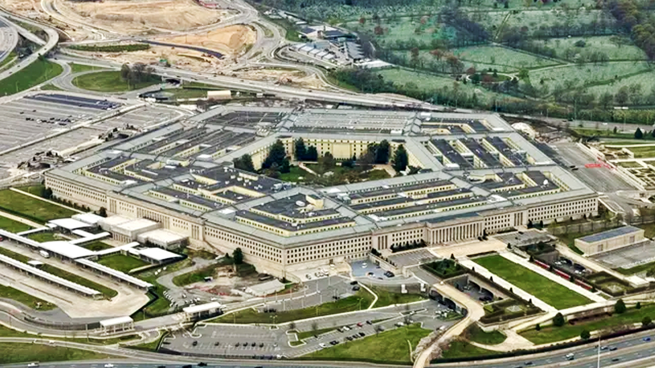 WATCH LIVE: Defense Dept holds briefing after Trump taps Pete Hegseth as secretary | Fox ...