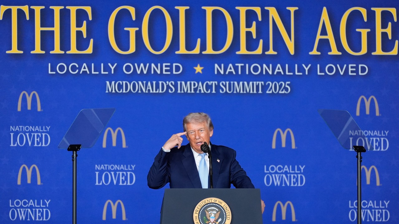 The Five – Tuesday, November 18 – THIS IS THE NEWS